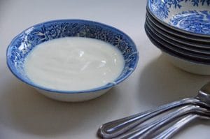 Homemade yogurt, Lebanese laban: the recipe - Maureen Abood