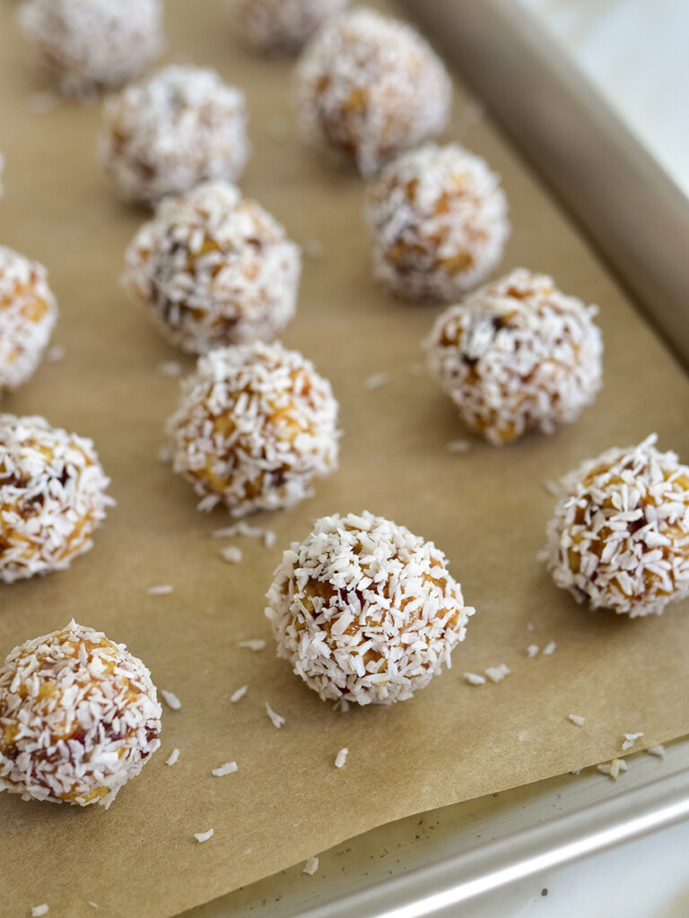 Easy Coconut Date Balls (Old Fashioned Recipe) - Maureen Abood